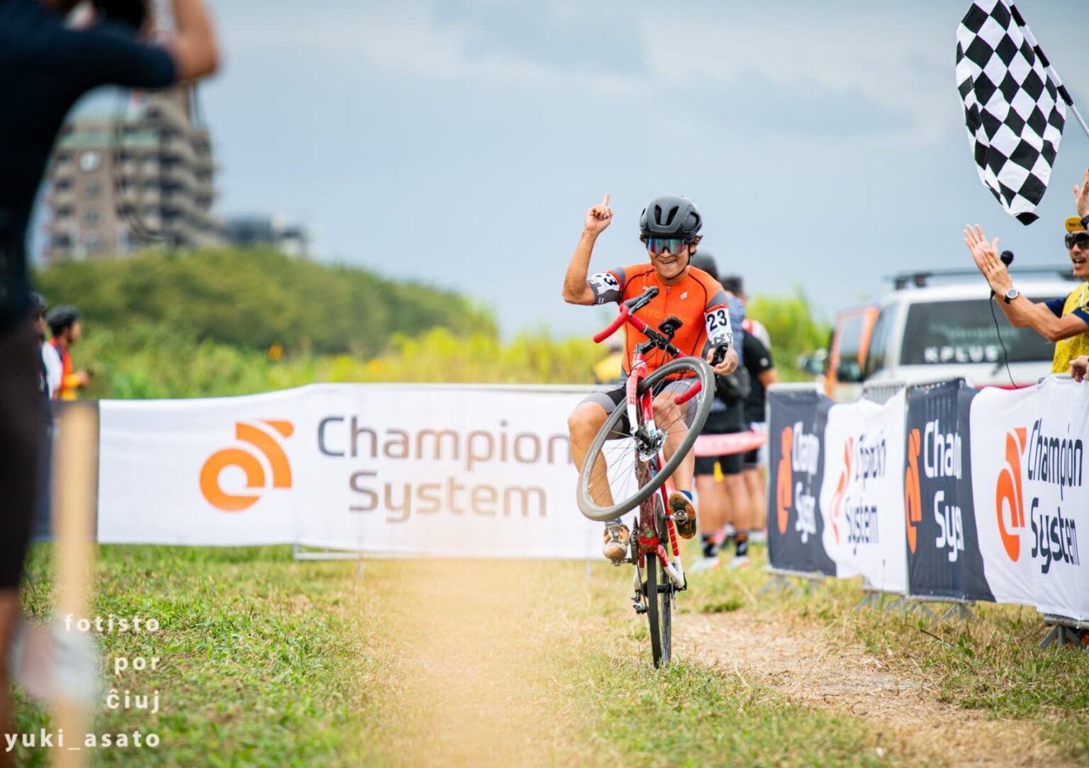 TRYCLE – 持ち込み歓迎の自転車ショップ 整備&洗車